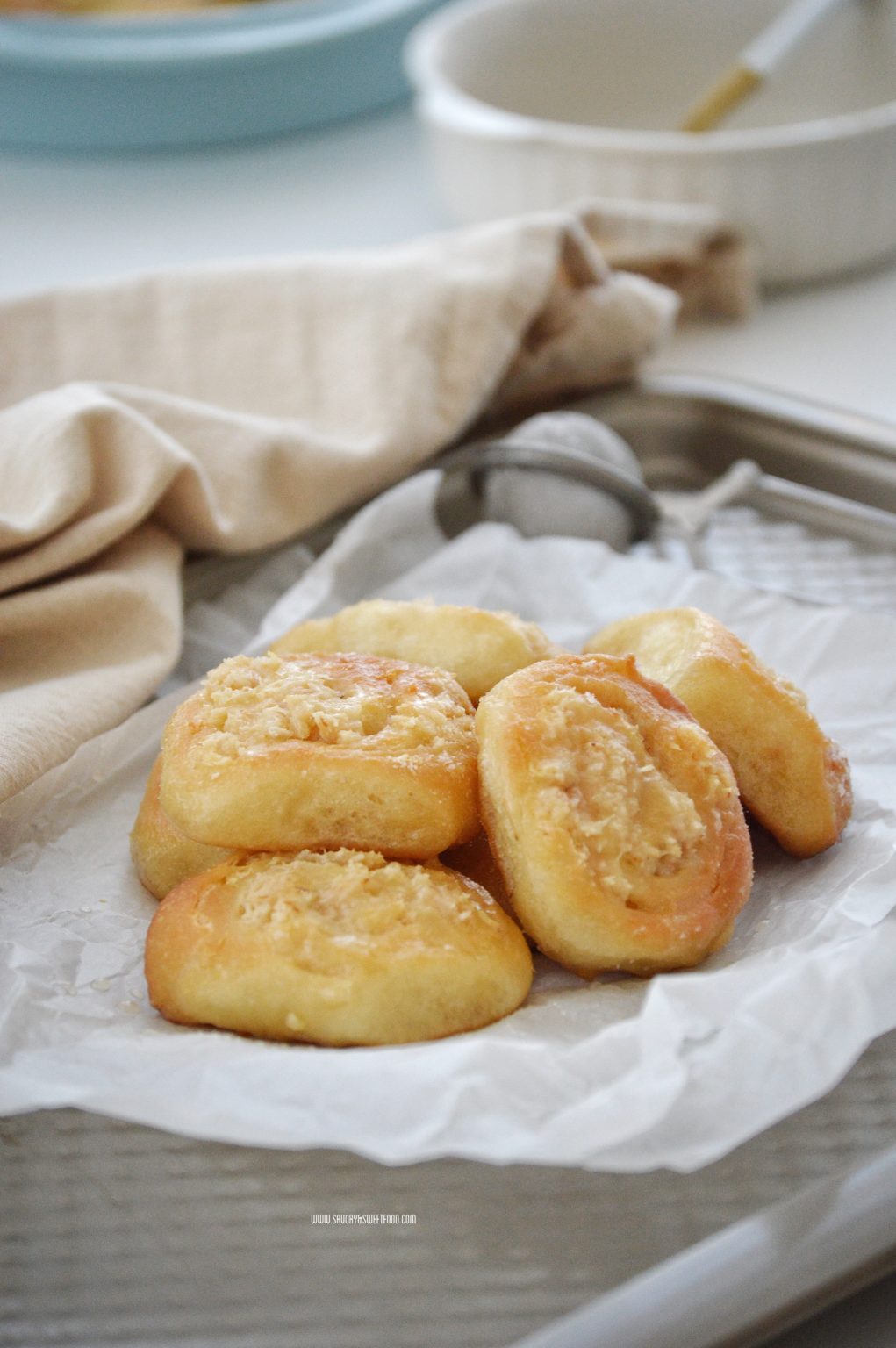 Sweet Coconut Rolls - Savory&SweetFood