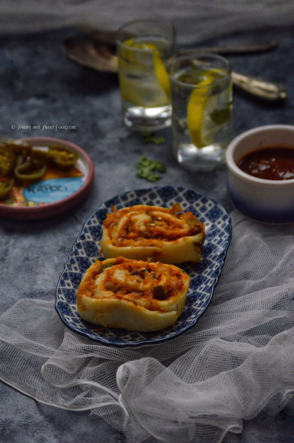 Spicy Chicken Roll - Savory&SweetFood