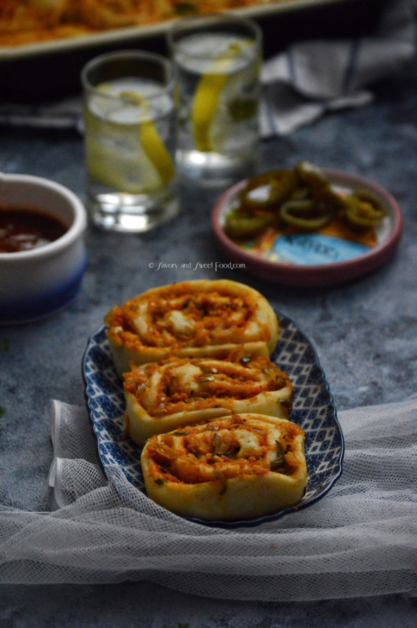 Spicy Chicken Roll - Savory&SweetFood
