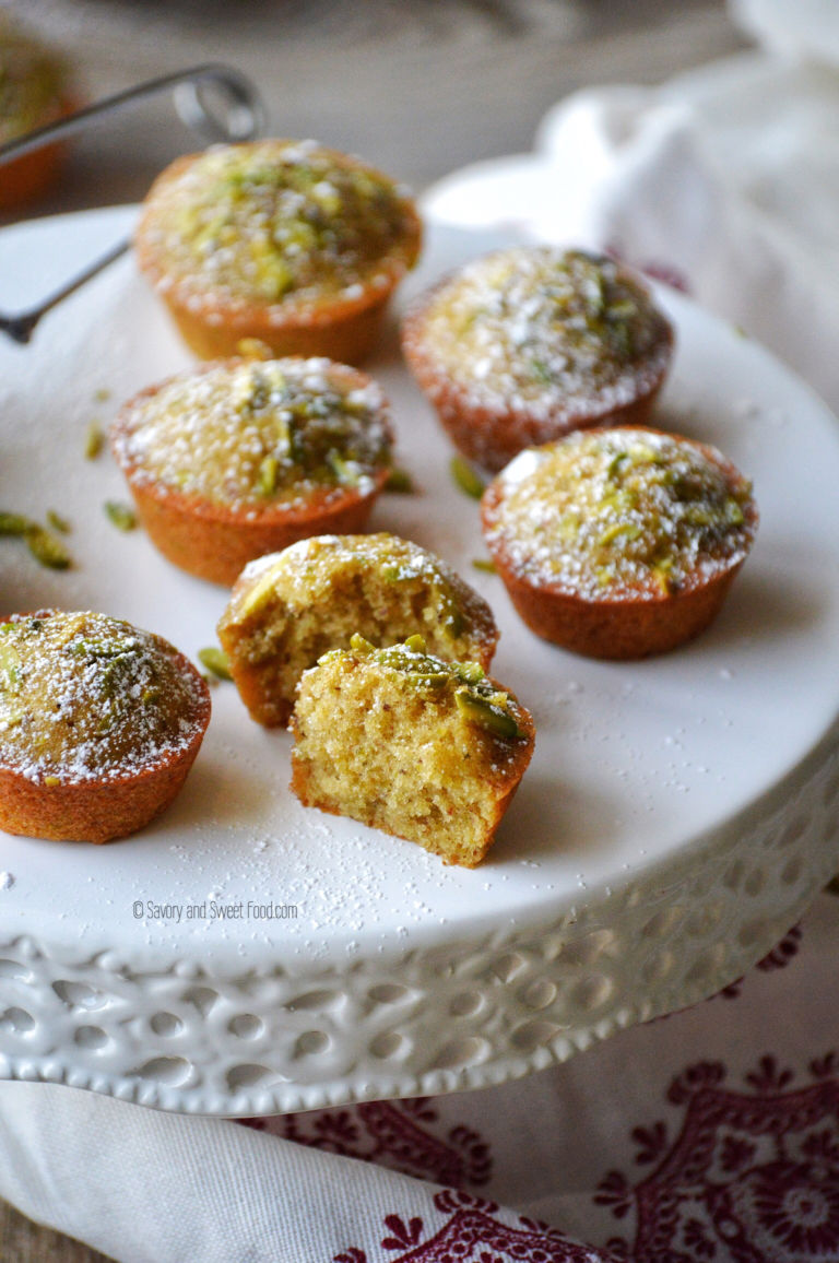 Pistachio Financiers - Savory&SweetFood