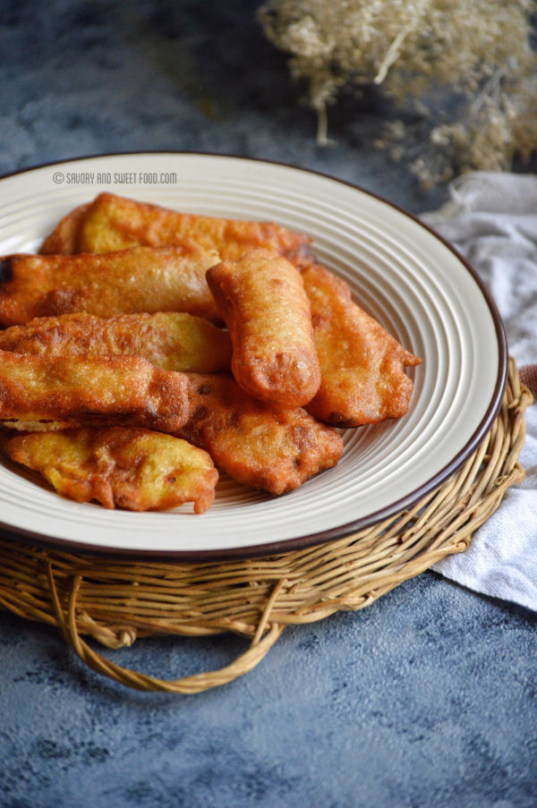 Banana Fritters/ Pazham Pori - Savory&SweetFood