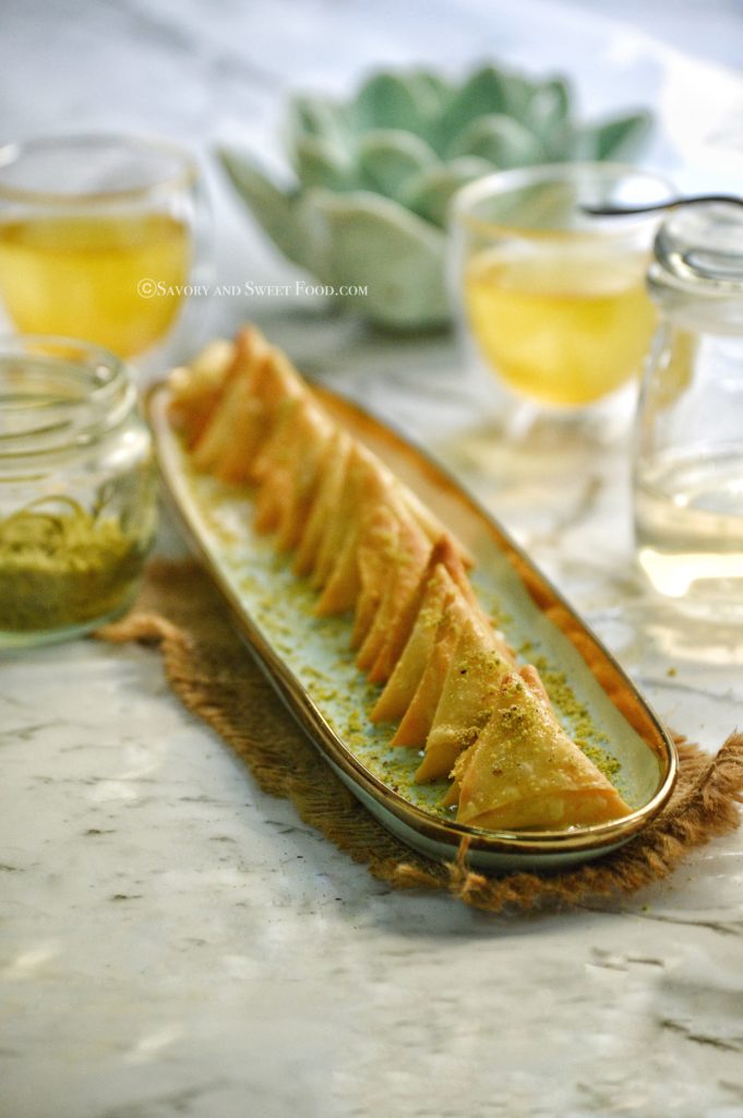 Mini Sweet Samosas/ Samboosak - Savory&SweetFood
