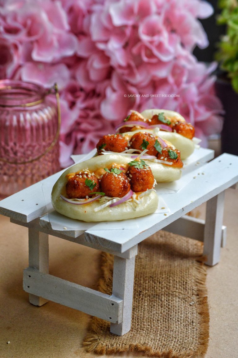 Korean Chicken Bao Bun - Savory&SweetFood